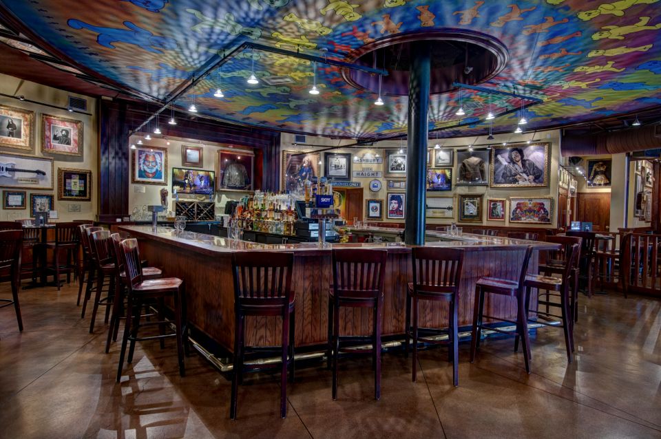 Meal at Hard Rock Cafe San Francisco at Pier 39 - What to Expect from Your Meal at Hard Rock Cafe Pier 39