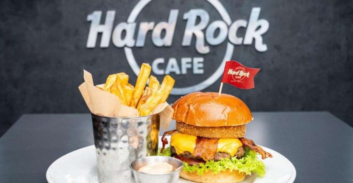 Meal at the Hard Rock Cafe New Orleans - FAQ
