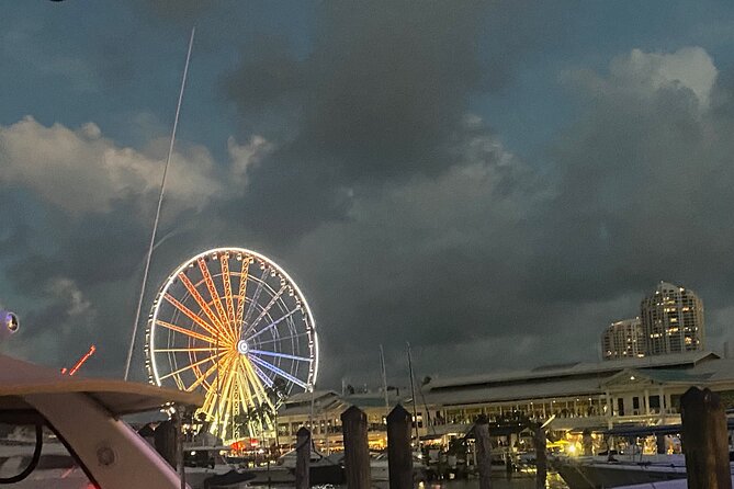 Miami: 4th of July Fireworks Cruise on Biscayne Bay - Who Would Love This Experience?