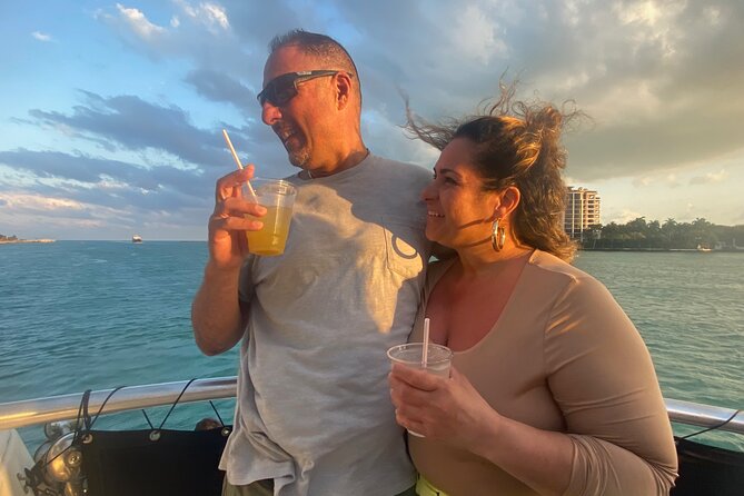 Miami 75 Min Boat Tour Biscayne Bay and Celebrity Homes Island - FAQ