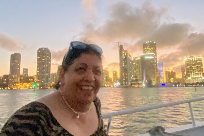 Miami: 75 Minute Sunset Boat tour and Sightseeing - Who Should Book This Tour?
