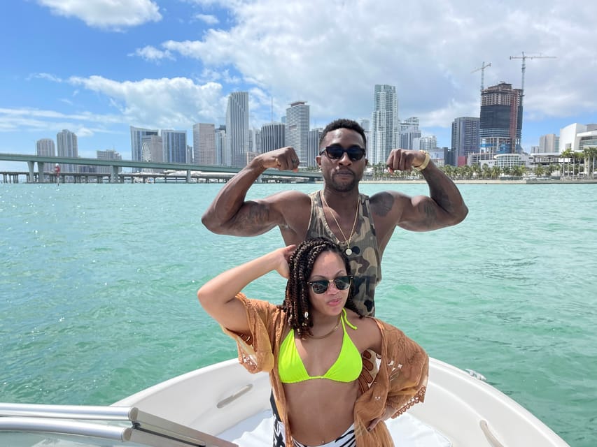 Miami Beach: Private Boat Tour with Captain and Champagne - Reviews and Personal Touches