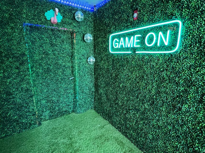 Miami Beach: South Beach Room Escape - Diamond Heist - The Rooftop Lounge and Additional Amenities