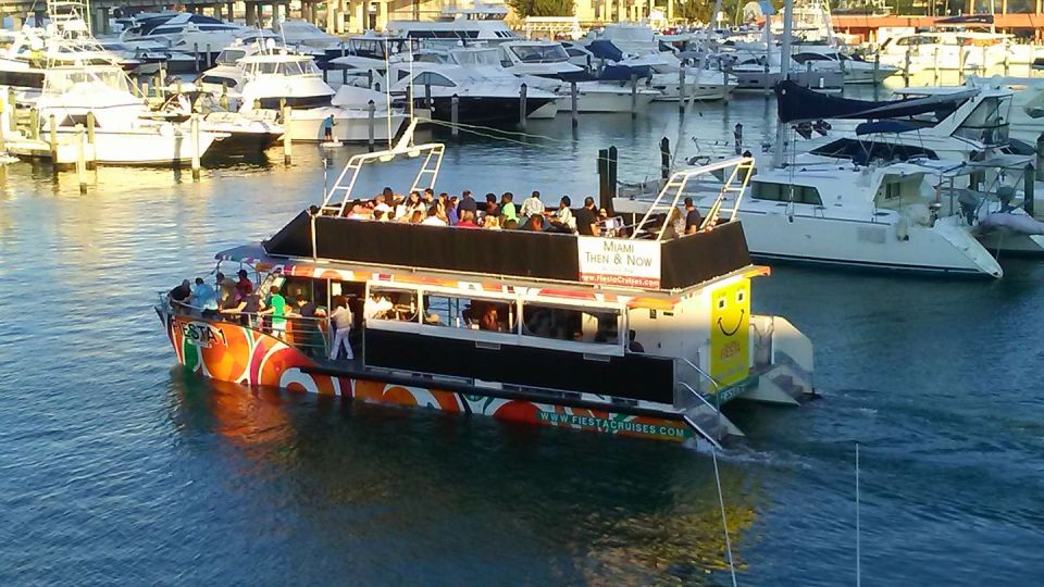 Miami: Biscayne Bay Celebrity Homes Sightseeing Cruise - Practical details and onboard experience