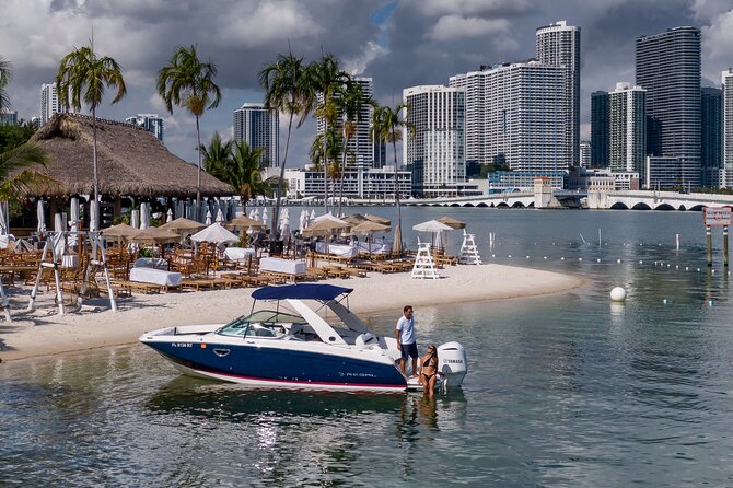 Miami Biscayne Bay Private Boat Experience with Captain - Key Points