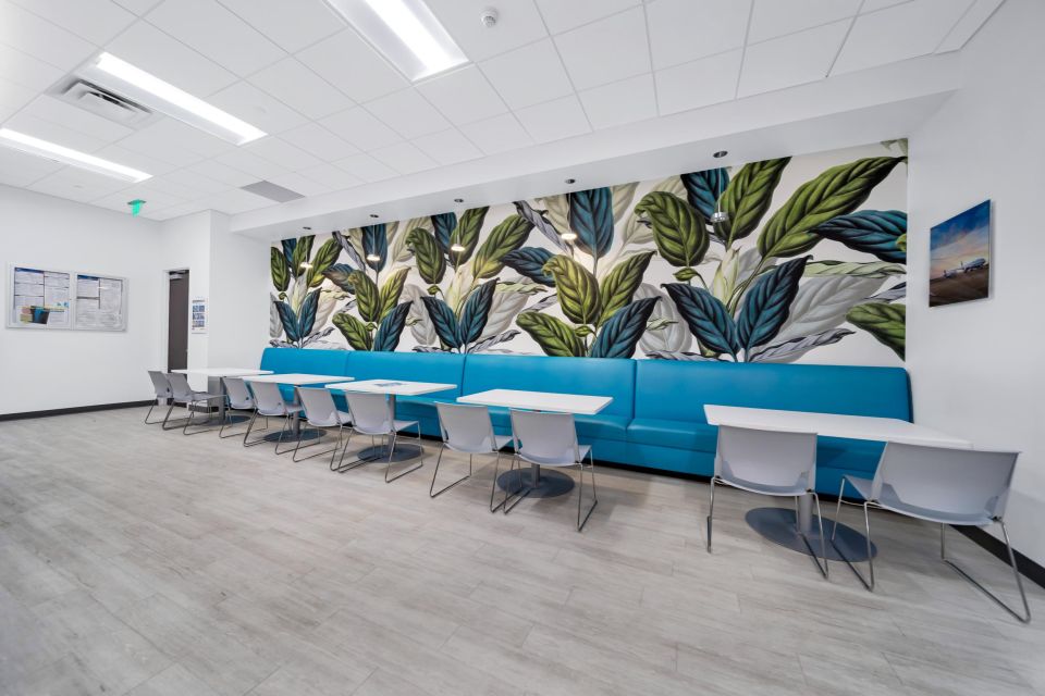 Miami: Cruise Line Lounge Access + Luggage Storage - The Experience in Detail