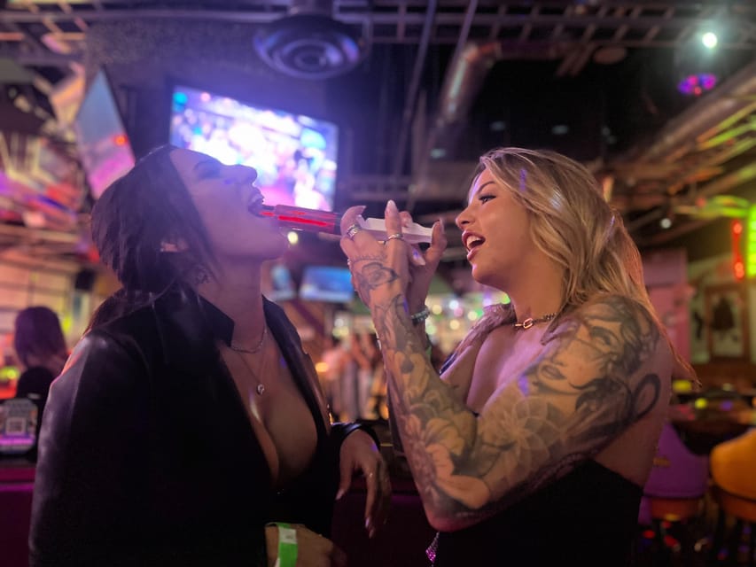 Miami: Guided Bar Crawl with Drinks Discounts and Club Entry - The Value of the Tour  