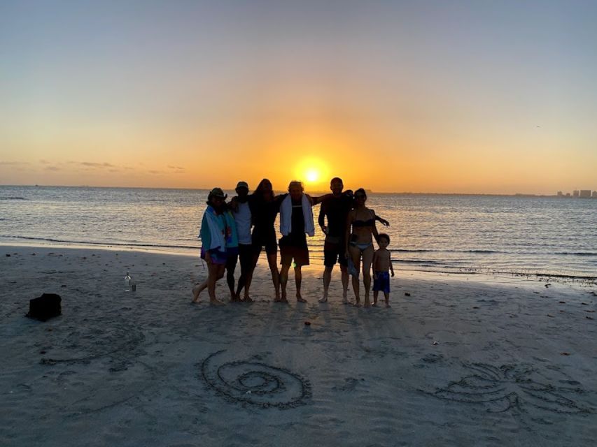 Miami: Intimate Sailing in Biscayne Bay w/ Food and Drinks - Who Will Love This Tour?