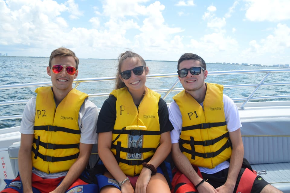 Miami: Parasailing Adventure with optional Photo Package - FAQ