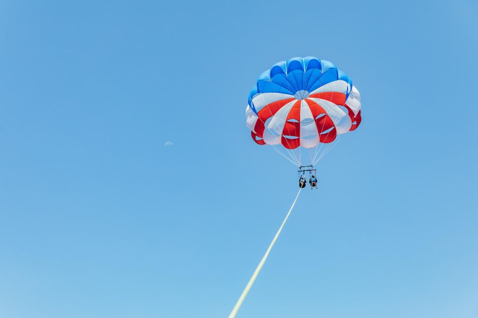 Miami: Parasailing Experience in Biscayne Bay - What to Expect from the Miami Parasailing Experience  