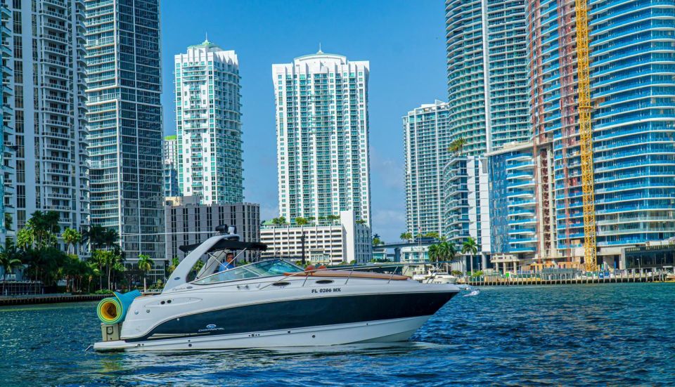 Miami: Private Boat Cruise and Tour with Captain - Key Points