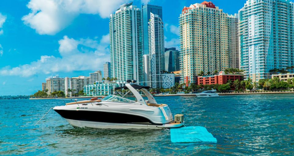 Miami: Private Boat Cruise and Tour with Captain - FAQ