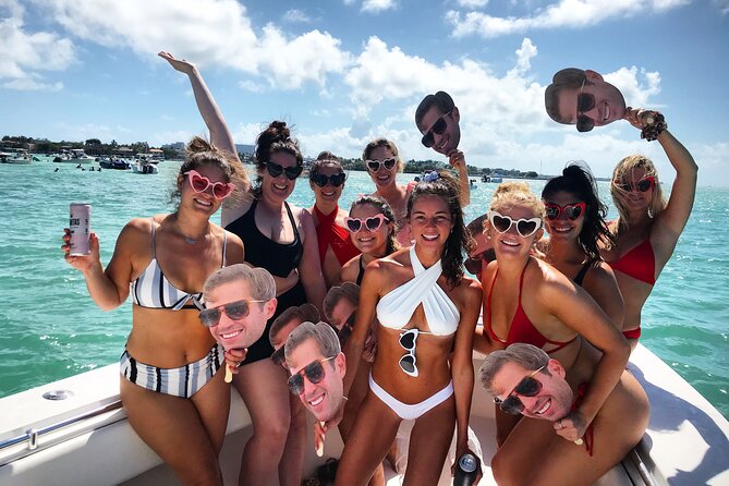 Miami Private Yacht Rental with Captain - The Sum Up