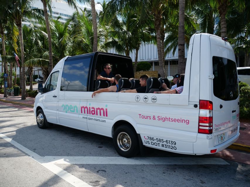 Miami Sightseeing Tour in a Convertible Bus - The Experience on the Bus