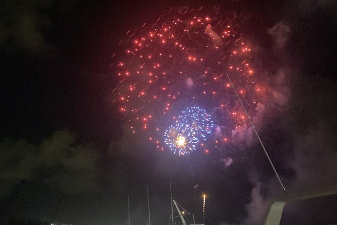 Miami South Beach July 4th Fireworks On Catamaran - FAQs