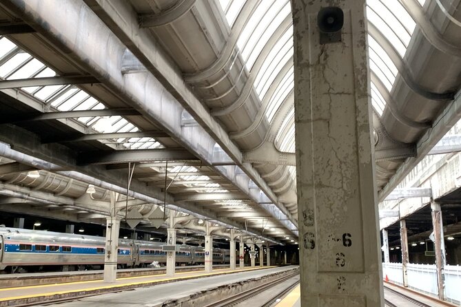 Movie and TV Guided Walking Tour Through Chicago Union Station - Movie and TV Guided Walking Tour Through Chicago Union Station