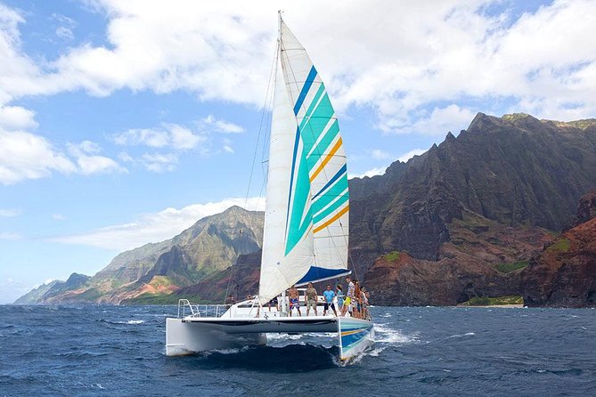 Na Pali Coast Kauai Snorkel and Sail