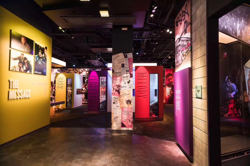 Nashville: National Museum of African American Music Entry - The Interactive Experience and Technology