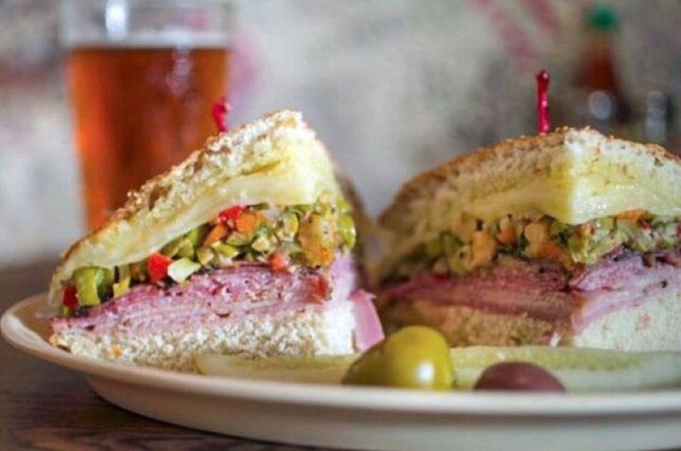 New Orleans: French Quarter Cocktail and Foodie Crawl Tour - The Practical Side: Logistics and Value