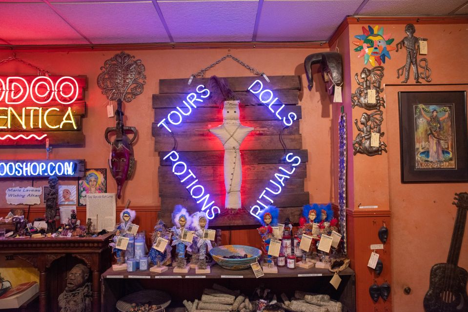 New Orleans: French Quarter, Witches, Voodoo, & Ghost Tour - Practical Tips for Participants