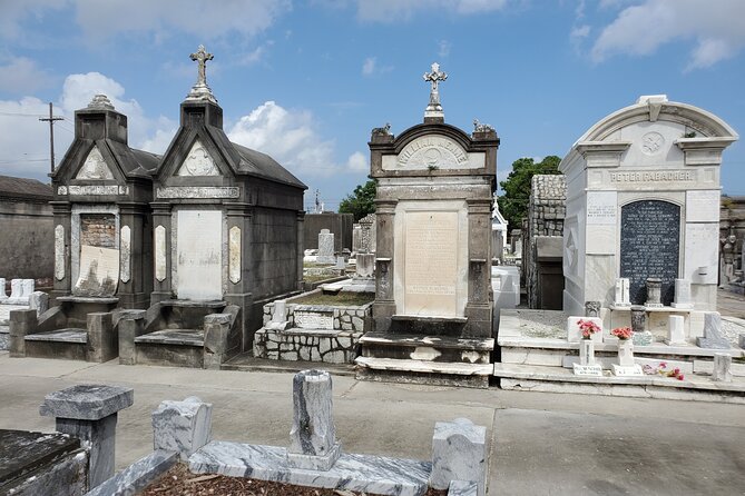 New Orleans Garden District and Cemetery Bike Tour - The Experience You’ll Love