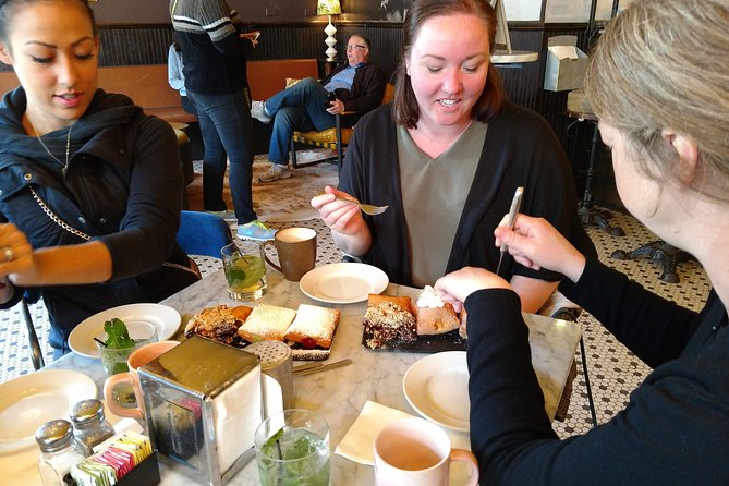 New Orleans Garden District Food, Drinks & History Walking Tour - Who Will Love This Tour?