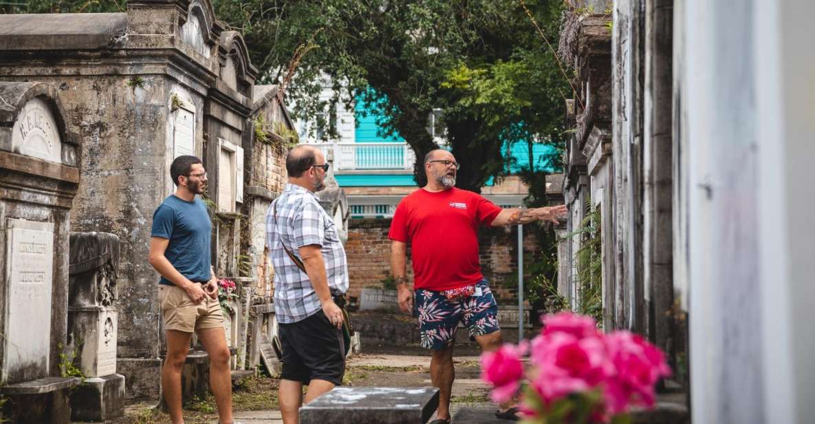 New Orleans Garden District Tour - Key Points