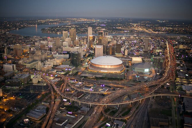 New Orleans Group Sightseeing Flight for 4-5 people - FAQs