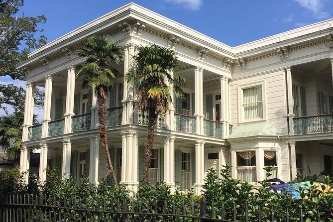 New Orleans Homes of the Rich and Famous Tour of the Garden District - Analyzing the Value: Is It Worth It?