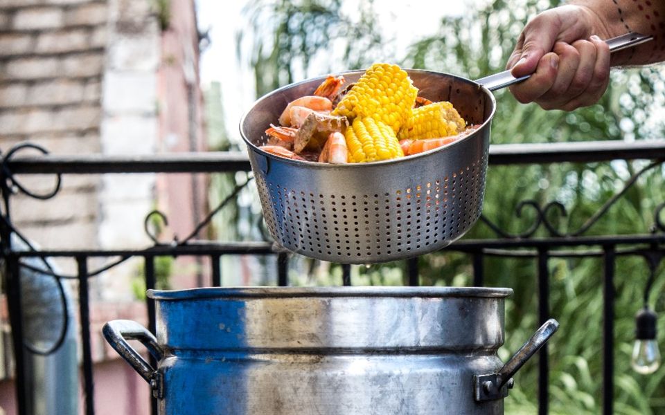 New Orleans: Shrimp Boil Experience in French Quarter - The Food and Cultural Experience