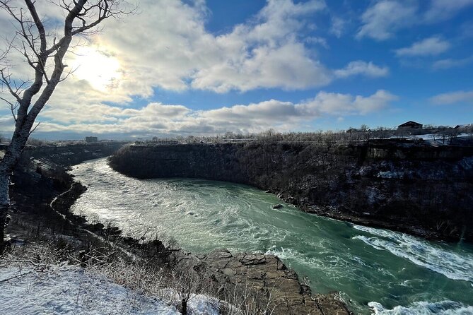Niagara Falls USA- Winter Wonderland/State Park Tour w/ride - Frequently Asked Questions