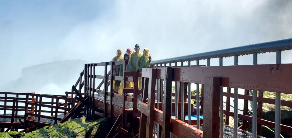 Niagara, USA: Cave of the Winds Adventure Winter Tour - Who Should Consider This Tour?