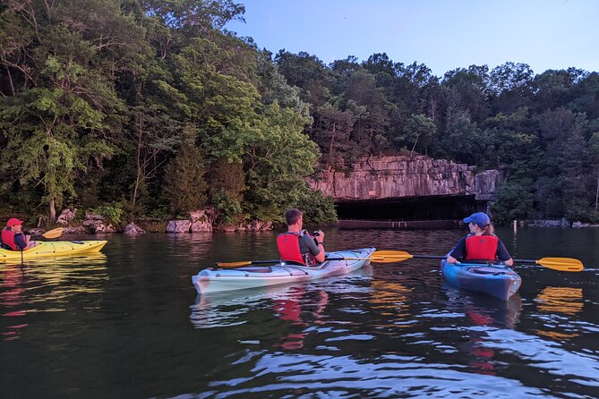 Nickajack Bat Cave Kayak Tour with Chattanooga Guided Adventures