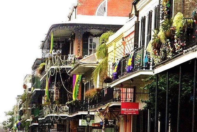 Nola Love Stories Walking Tour - Who Will Love This Tour?