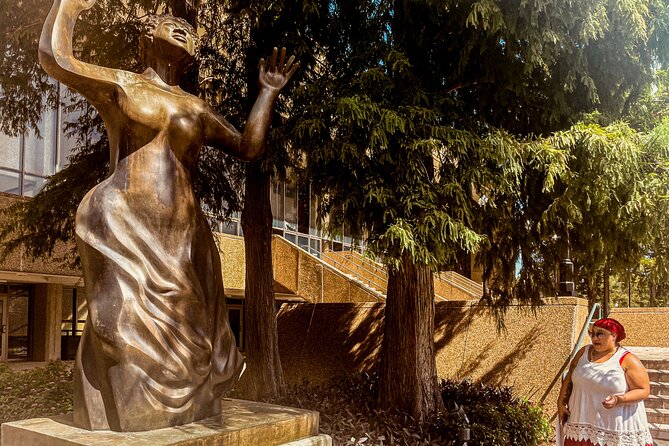 Nola Voodoo Walking Tour with High Priestess Guide in New Orleans - The Sum Up