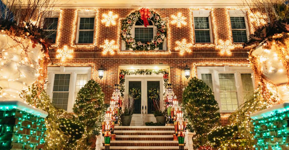 NYC: Dyker Heights Christmas Lights & Skyline View Bus Tour