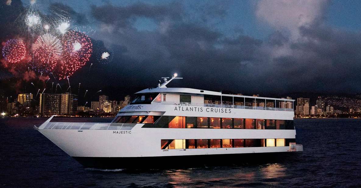 Oahu: Friday Night Fireworks Cocktail Cruise - Introducing the Experience