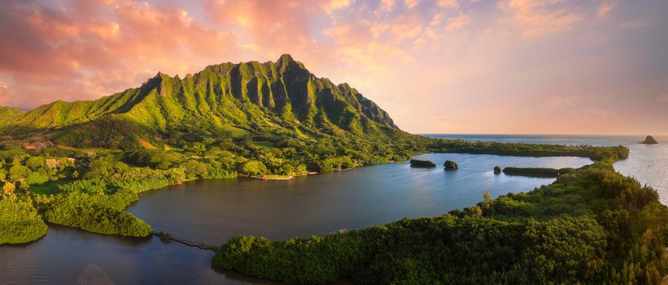 Oahu: Kualoa Movie Sites, Jungle, and Buffet Tour Package