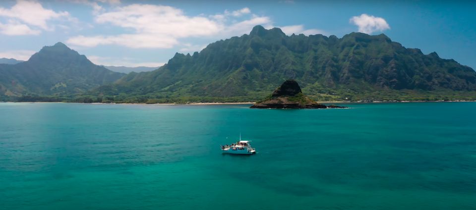 Oahu: Molii Fishpond and Kaneohe Bay Catamaran Tour - FAQs
