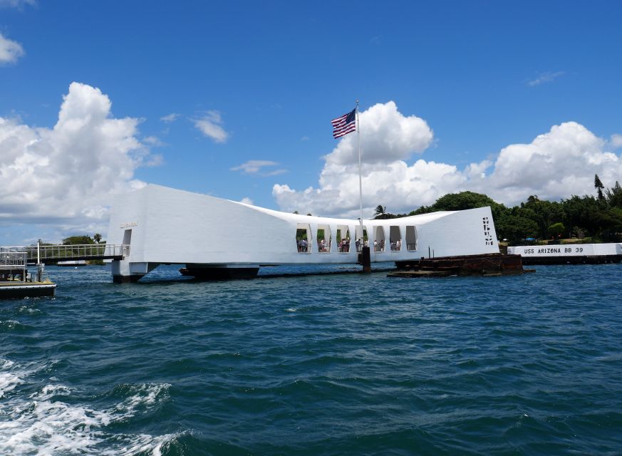 Oahu: Pearl Harbor, USS Arizona, Might Mo, & Honolulu Tour - FAQ
