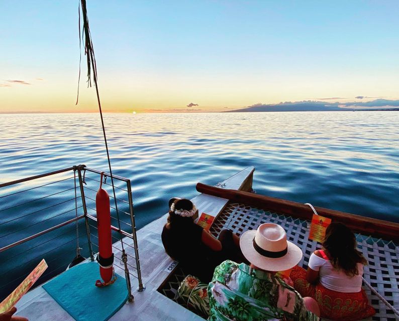 Oahu: Traditional Canoe Sunset Cruise with Dinner - Who Will Love This Tour?