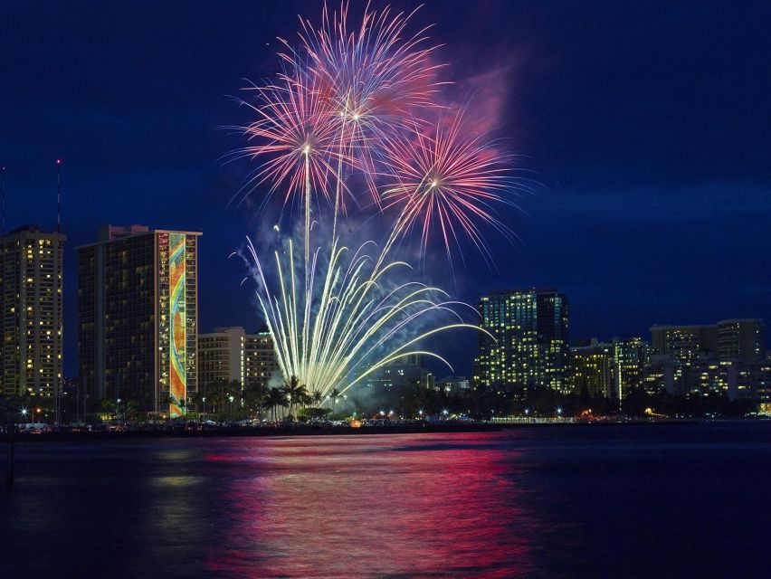 Oahu: Waikiki Fireworks Boat Cruise from Oahu - Price and Value