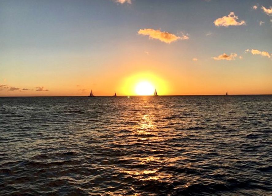 Oahu: Waikiki Glass Bottom Boat Sunset Cruise - The Itinerary: What You Can Expect