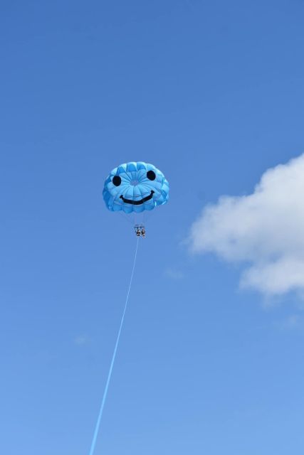 Oahu: Waikiki Parasailing - The Experience for Different Travelers