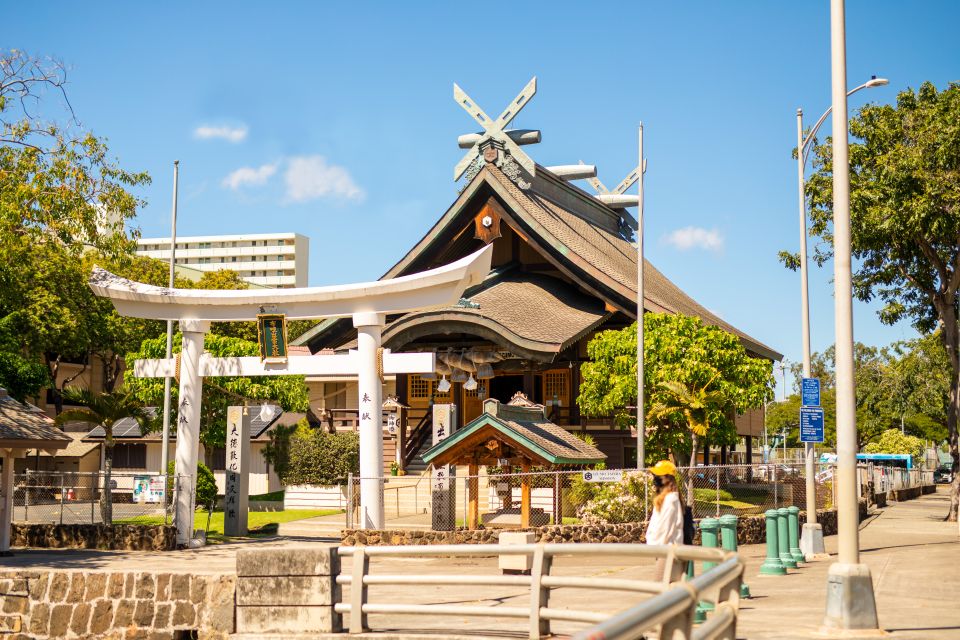 Oahu: Waikiki Trolley Hop-on Hop-off All-Line Pass - The Bottom Line
