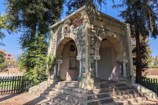 Old Pasadena Scavenger Hunt Walking Tour and Game - FAQ