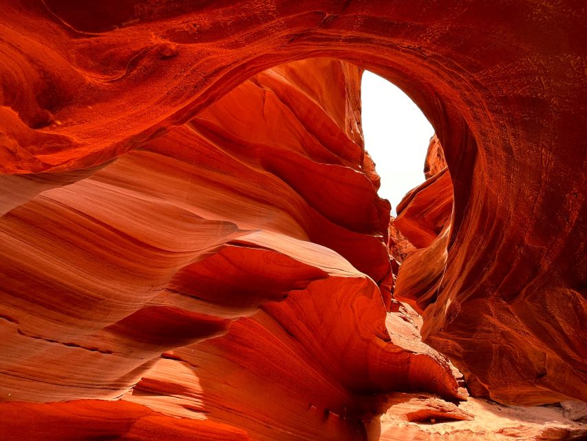 Page: Traditional Navajo Hogan Stay & Antelope Canyon Tour - The Itinerary in Detail