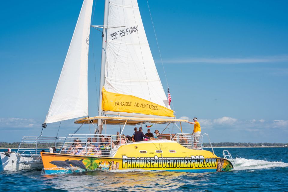Panama City Beach: Dolphin Sightseeing Sail on the Footloose