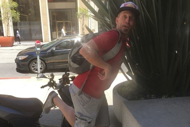 Participate in a Fun Scavenger Hunt in Los Angeles by Wacky Walks - Practical Details and Tips