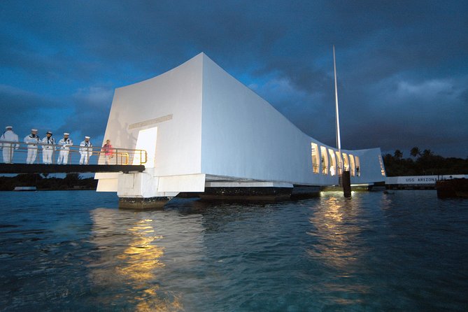 Pearl Harbor Tour Arizona Memorial and USS Bowfin - A Detailed Look at the Pearl Harbor Experience